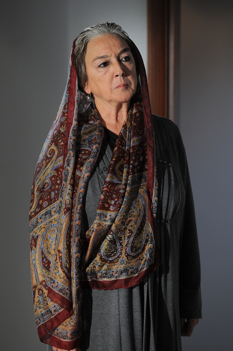 Томрис Инчер | Лайф.dir.bg