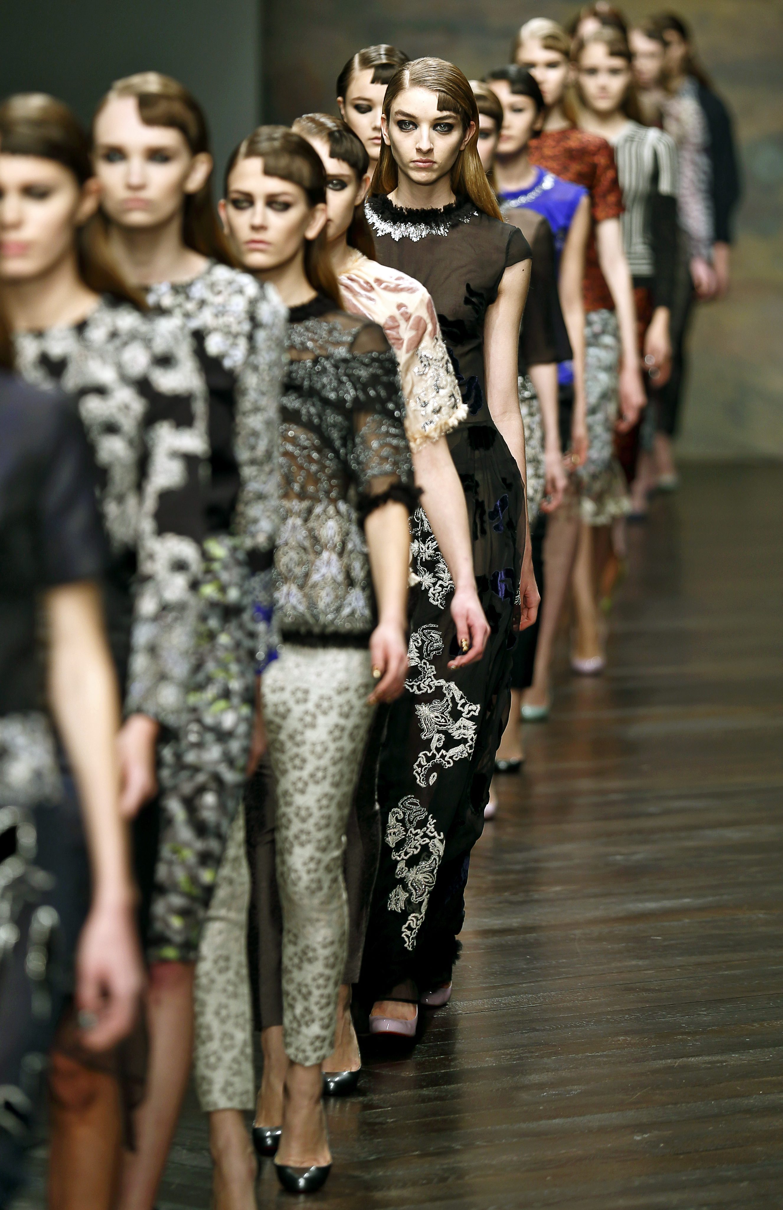 Джей моделс отказаха да направят компромис със заплащането на моделите ...