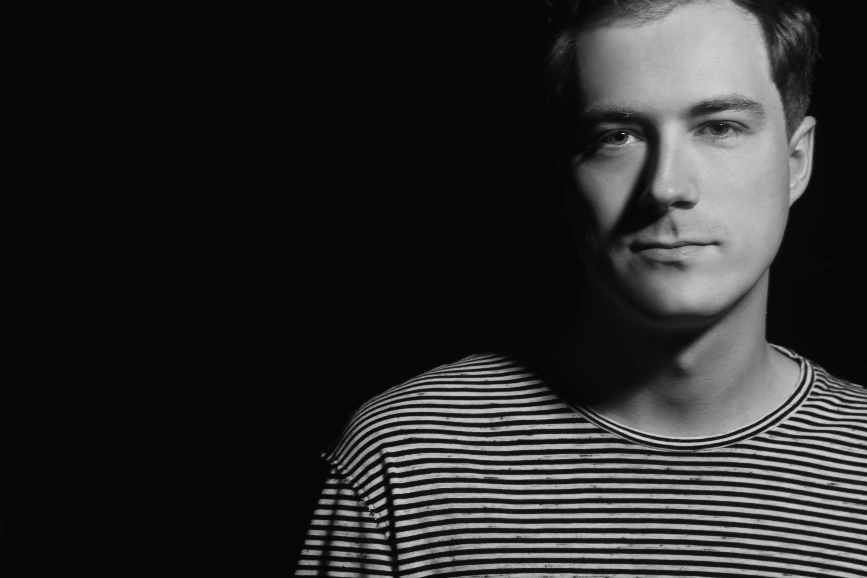 Dustin Zahn | life.dir.bg