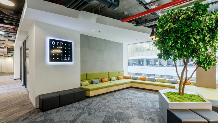 Otp Lab на Банка ОТП компанията майка на Банка ДСК отново е сред най добрите финансови