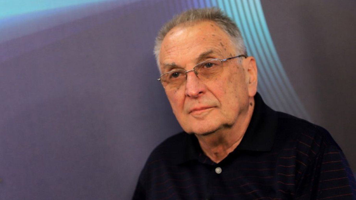 Биха в Скопие 80-годишния български журналист Владимир Перев | dnes.dir.bg