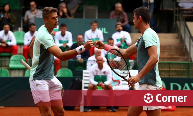 Българите започнаха с победа и при двойките на Sofia Open | corner.dir.bg