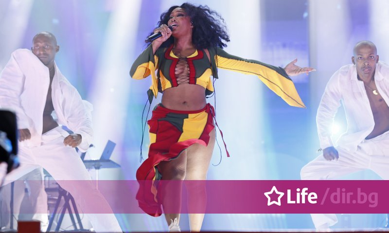 24 септември 2022 г. Сиза (Sza) на сцената по време на Global Citizen Festival 2022 в Акра, Гана ...