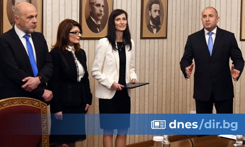 ИТН оттегли подкрепата си за кабинет на Габриел часове преди да върне