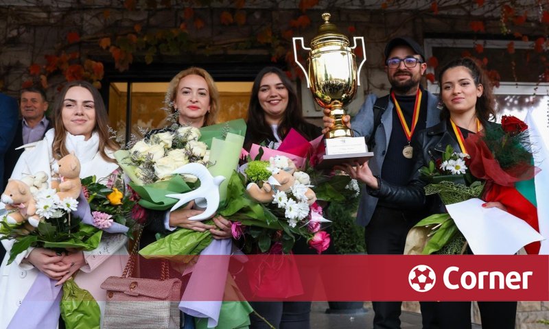 Силен завършек на Стефанова и Салимова на световното, малко не стигна ...