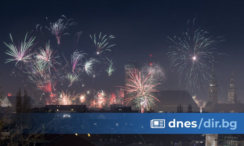 Беше като на война: Срутена църква и убити от фойерверки в Нидерландия ...