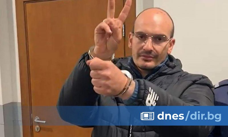 Коментари - Журналистът Димитър Стоянов е с две обвинения, излиза от ареста срещу 5000 лева ...