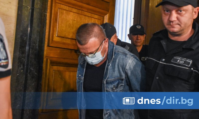 Съдия е осъден условно за получени подкупи от 10 000 лева | dnes.dir.bg