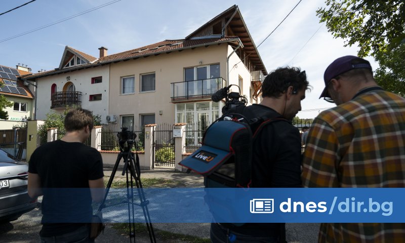 Коментари - Унгарските тайни служби за гърмящите пейджъри: Регистрираните в София и Будапеща ...