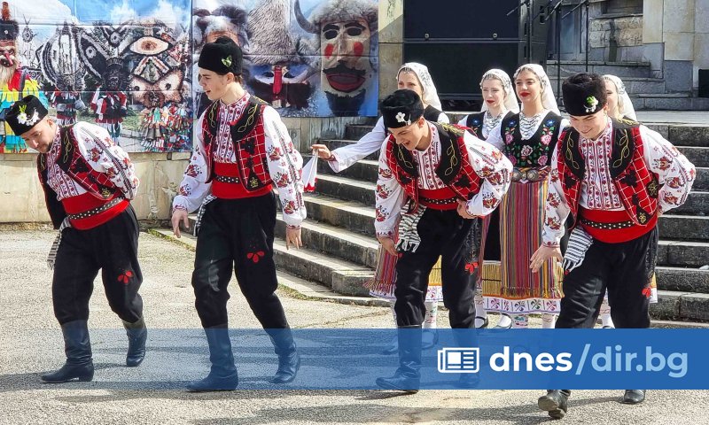 Васильовден - благословение и Сурва в един от най-значимите празници за ...