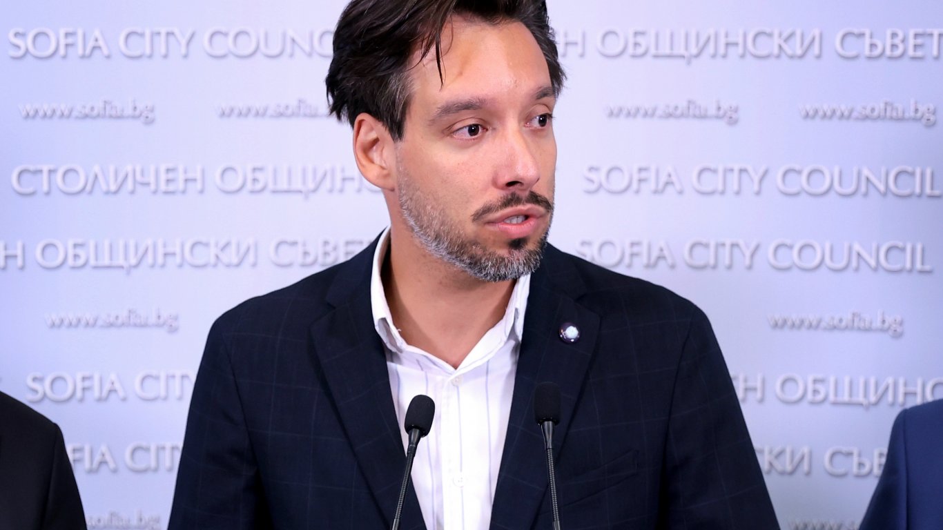 Борис Бонев: 100 евро годишно няма как да ви гарантират паркомясто | dnes.dir.bg