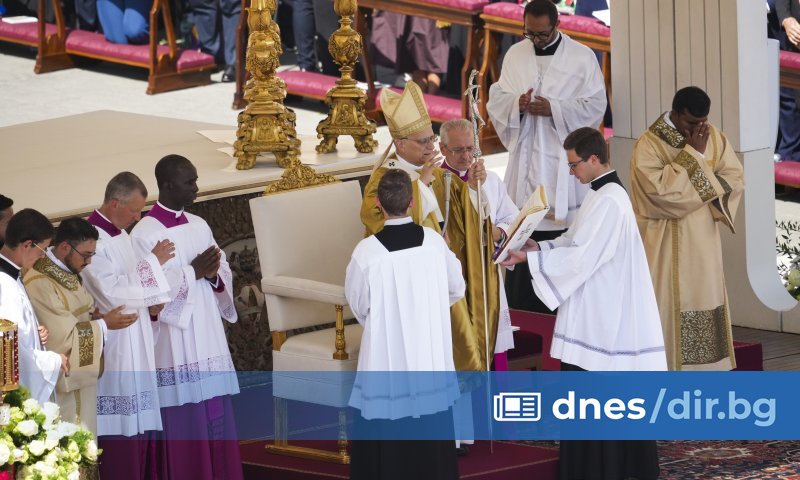 Папа Лъв XIV канонизира "Божия инфлуенсър" Карло Акутис за светец | dnes.dir.bg