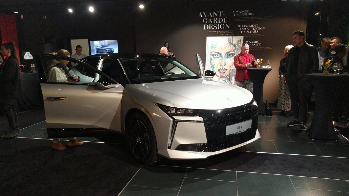 DS Automobiles отпразнува 5 години DS STORE България с премиерата на ...