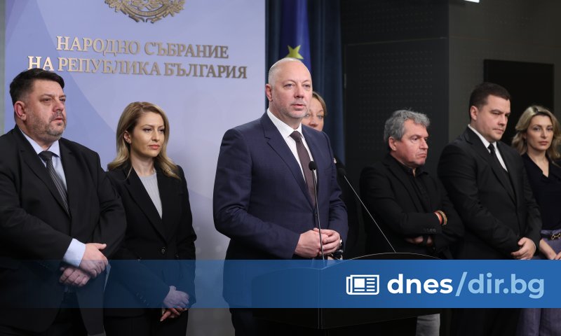 Кабинетът "Желязков" подаде оставка | dnes.dir.bg