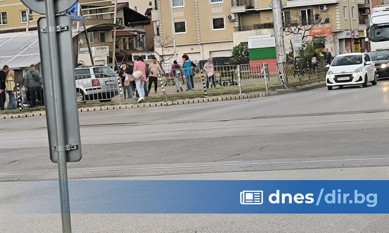 Кола се вряза в метростанция в София, 68-годишният шофьор загина на ...