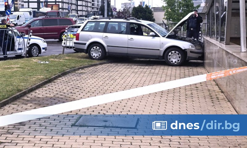 Кола се заби в метростанция в София, 68-годишният шофьор загина на ...