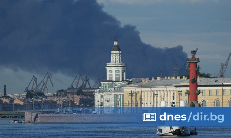 Мащабна атака с дронове по Санкт Петербург ден след речта на Путин на ...